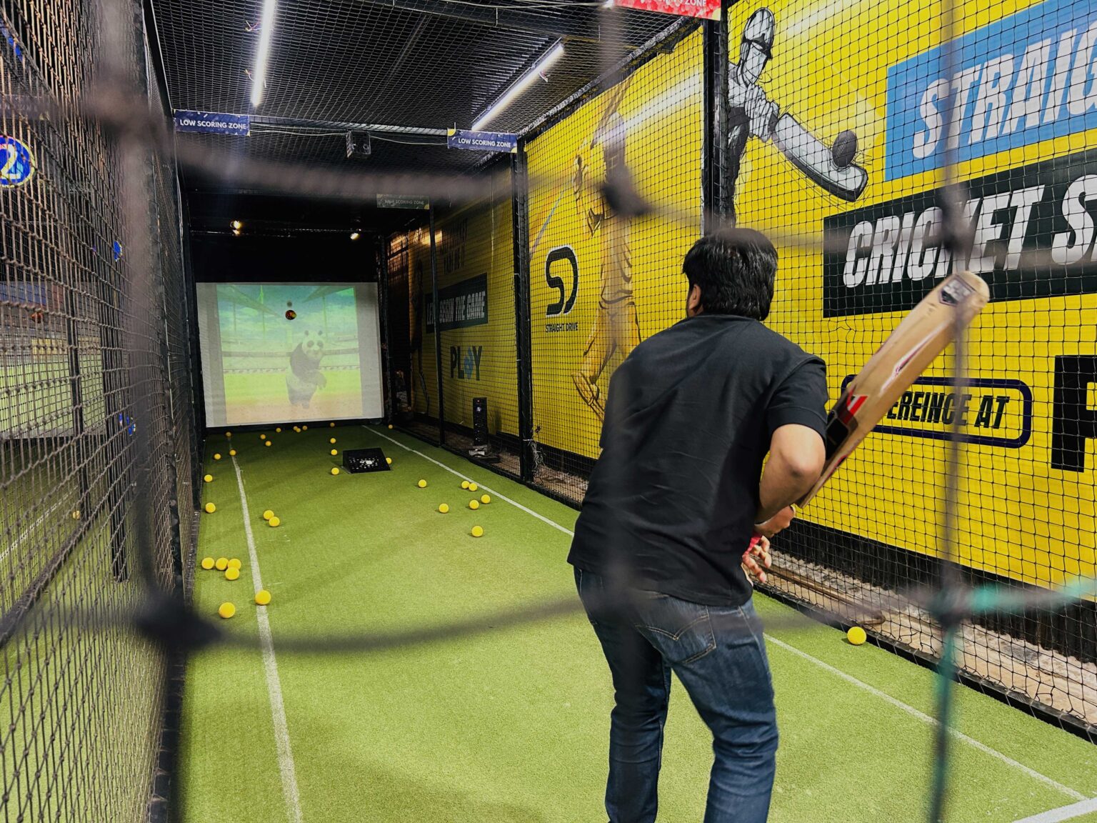 Cricket Simulation games in Bangalore | PLaY Arena